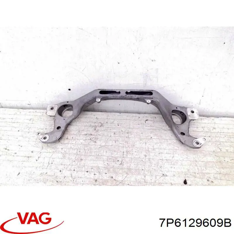 7P6129609B VAG патрубок воздушный, вход воздушного фильтра