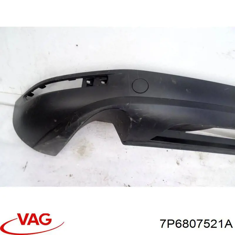 7P6807521A VAG бампер задний