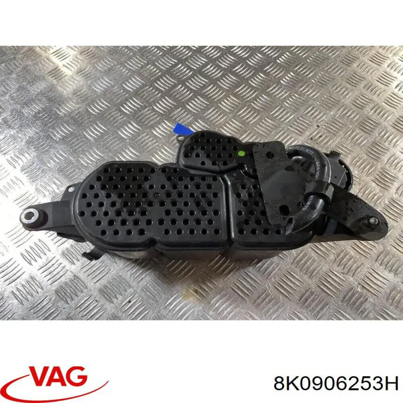 8K0906253H VAG выключатель давления снят с audi a8 2015р