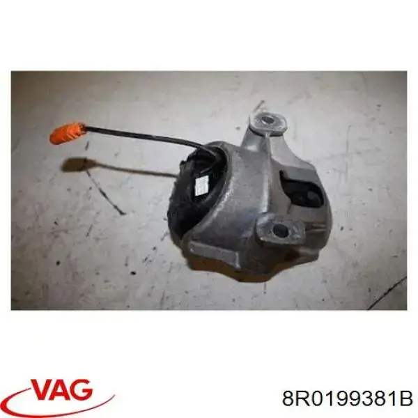 8R0199381B VAG Подушка (опора) двигателя правая