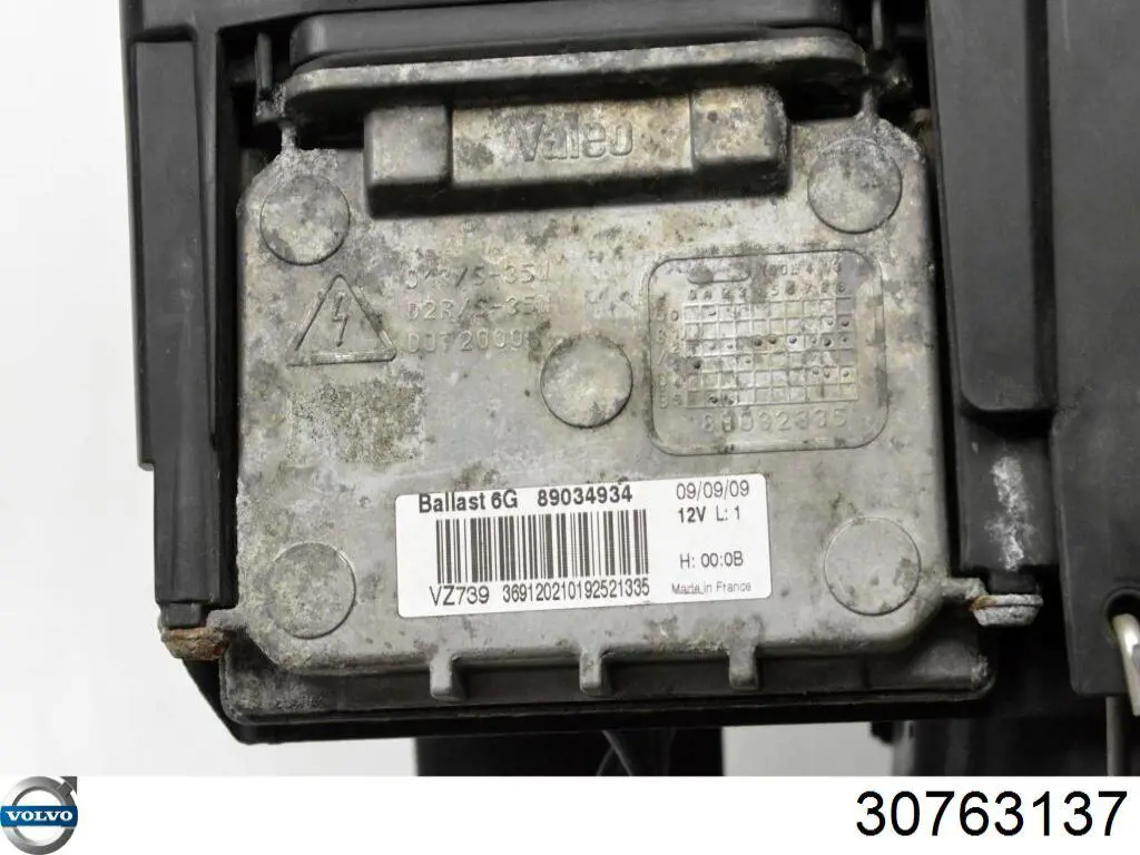 30763137 Volvo стекло фары volvo xc60 2009-2013 левое правое