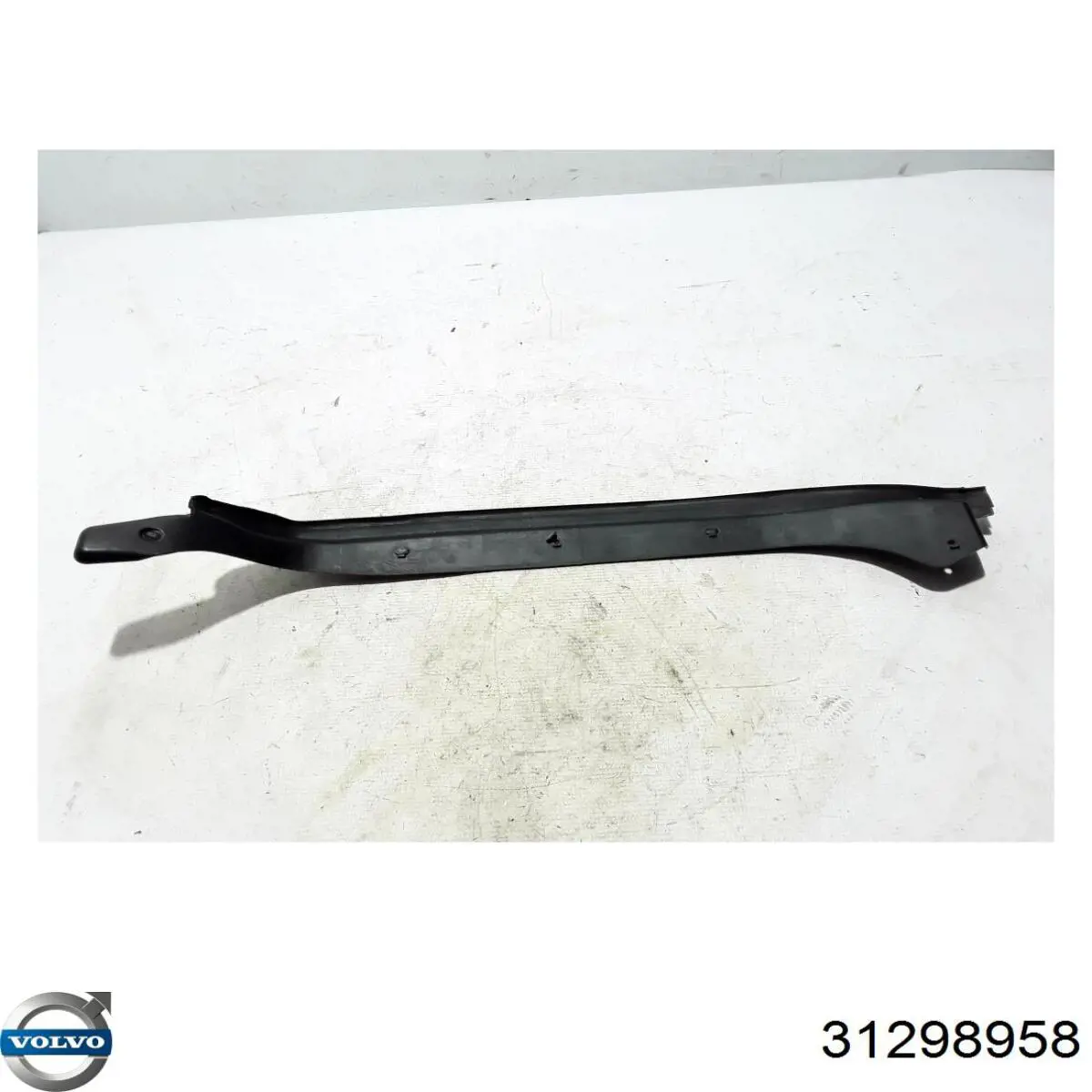 31298958 Volvo 31298958 - уплотнитель двери левая передняя volvo