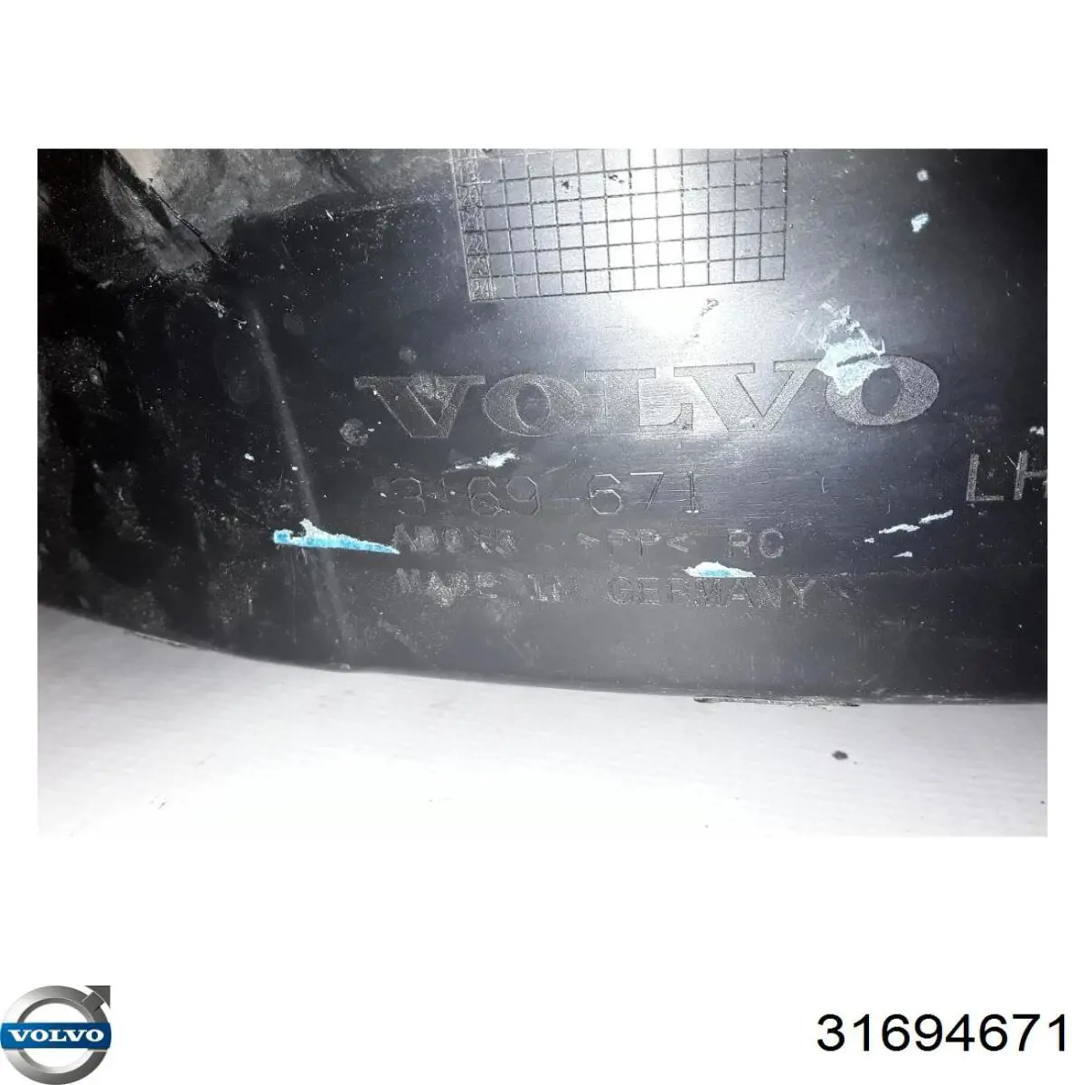 31694671 Volvo Подкрылок крыла переднего левый