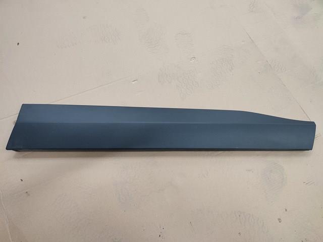 7507342040 Toyota молдинг передней двери