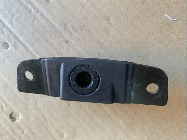 A6397660762 Mercedes направляющая двери