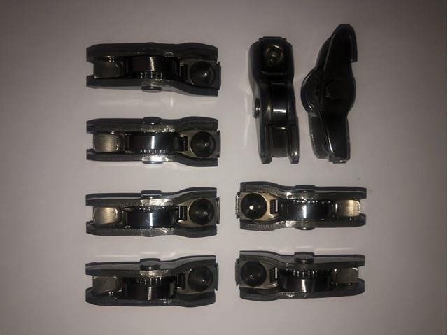 06E109409J VAG коромысло клапана (рокер выпускной)