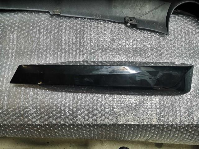 51117421484 BMW молдинг решетки бампера переднего правый