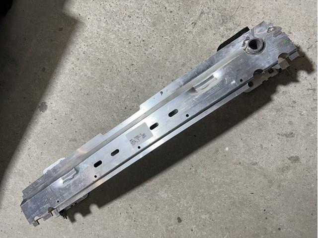 51127425444 BMW усилитель заднего бампера bmw g05/g07 оригинал