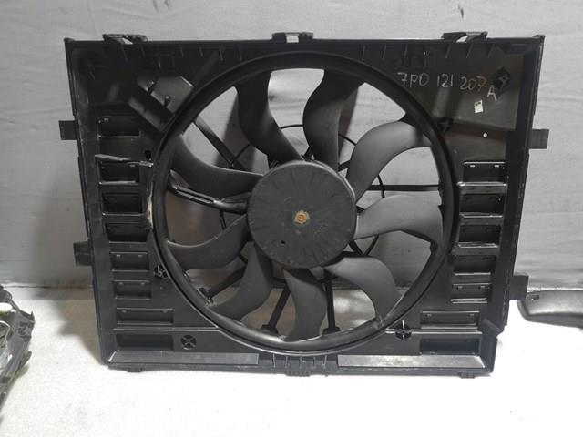 7P0121205A VAG диффузор радиатора охлаждения