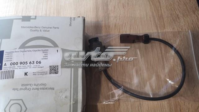 A0009056306 Mercedes камера передняя