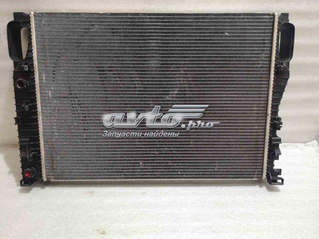 Радиатор охлаждения двигателя на Mercedes E-Class W211 1.8, 2.1, 2.2, 2 ...