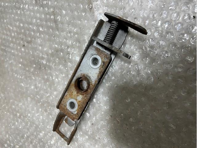 A6397500650 Mercedes замок капота