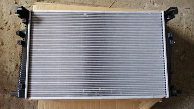 68229290AA Chrysler радиатор охлаждения двигателя