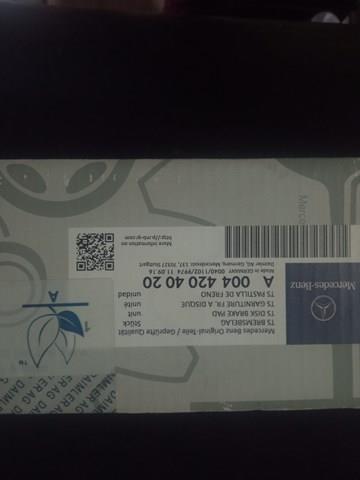 A0044204020 Mercedes колодки тормозные передние дисковые