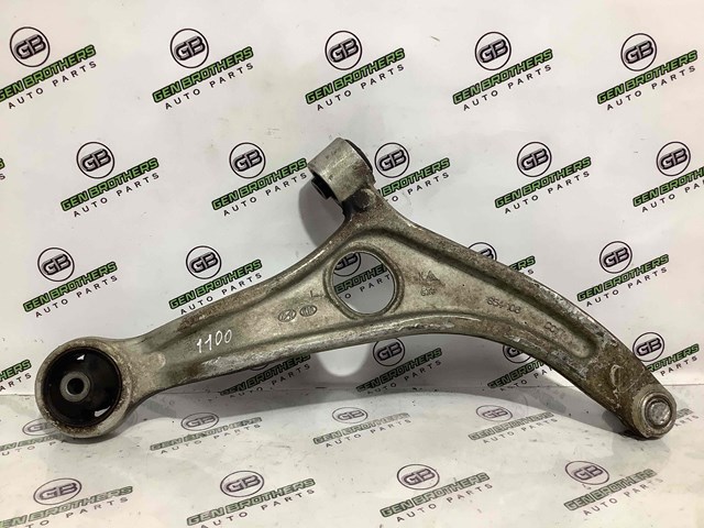 545004R000 Hyundai/Kia рычаг передней подвески нижний правый