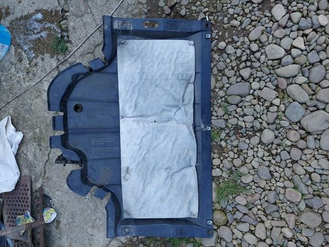 758901007R Renault (RVI) защита двигателя, поддона (моторного отсека)