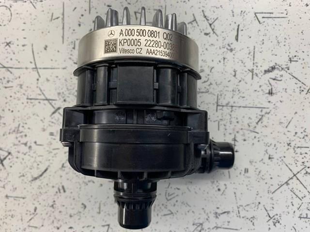 A0005000801 Mercedes насос системи охолодження