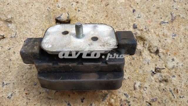 22316769848 BMW подушка коробки