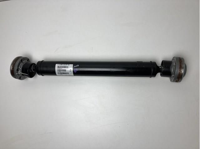 A1664102701 Mercedes вал карданный к переднему мосту