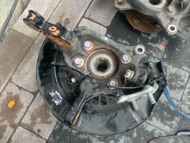 4355006010 Toyota ступица передняя