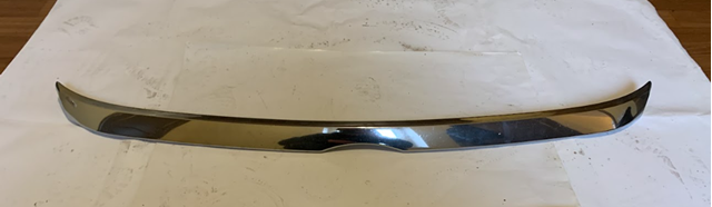 7577033020 Toyota молдинг капота