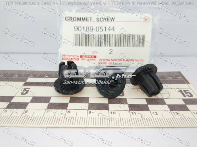 9018905144 Toyota крепеж