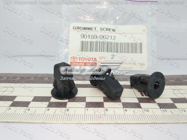 9018906212 Toyota клип
