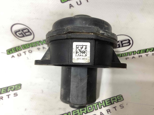 LR027141 Land Rover мотор привода тормозного суппорта заднего