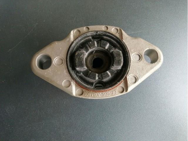 A2133264800 Mercedes подушка опорна