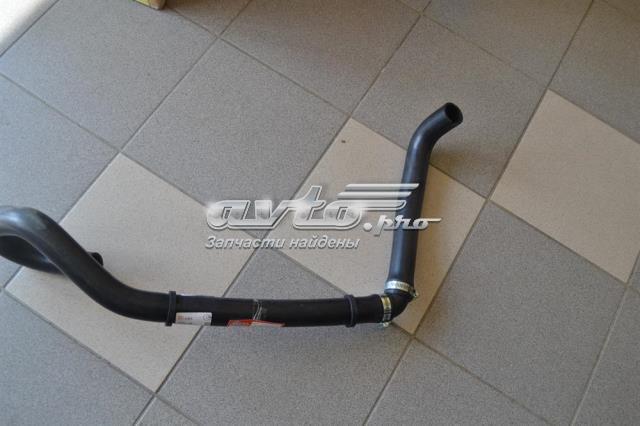 504215702 Iveco шланг (патрубок радиатора охлаждения верхний)