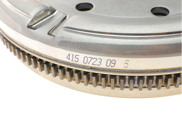 415072309 LUK маховик двигателя