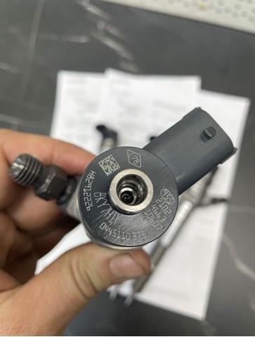 0445110375 Bosch Форсунка впрыска топлива