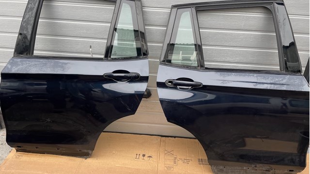 41527238695 BMW дверь задняя левая