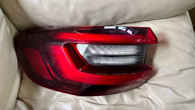 63219448069 BMW Фонарь задний левый внешний