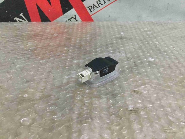 A0028202101 Mercedes плафон освещения салона (кабины)