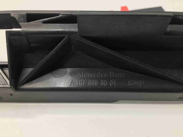 A1676988001 Mercedes усилитель накладки порога