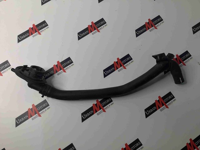 2128300696 Mercedes патрубок