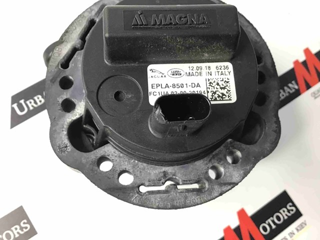 LR095160 Land Rover Помпа водяная (насос) охлаждения, дополнительный ...