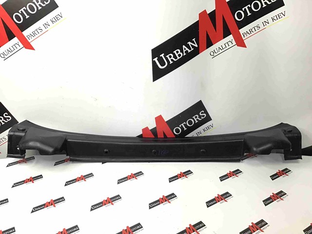 A1666910008 Mercedes захист ремня заднього mercedes ml w166 1666910008