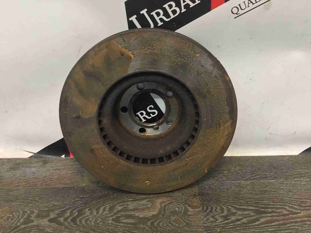 LR011591 Land Rover диск тормозной передний