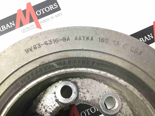 LR011972 Land Rover шкив коленвала