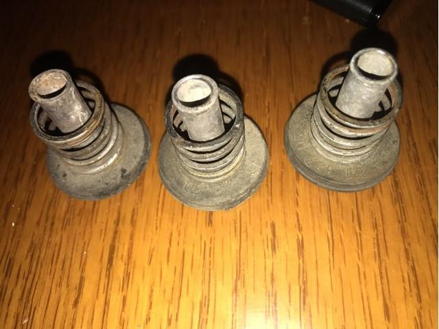 2113270530 Mercedes подушка