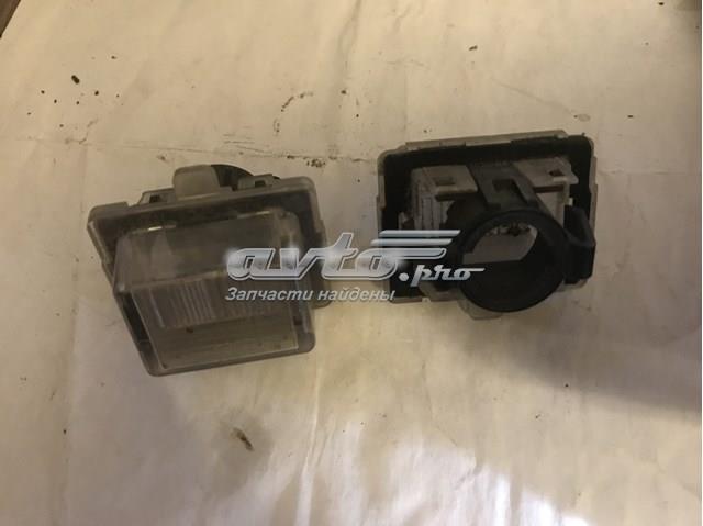 A2218200456 Mercedes фонарь подсветки заднего номерного знака