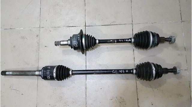 A1663301300 Mercedes полуось (привод передняя правая)