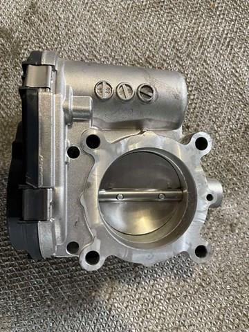 A2701410025 Mercedes дроссельная заслонка в сборе