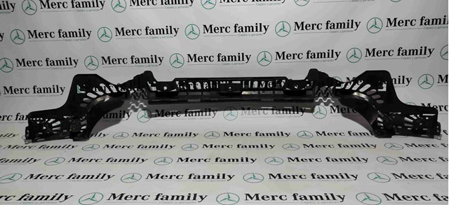 51127256922 BMW направляющая заднего бампера