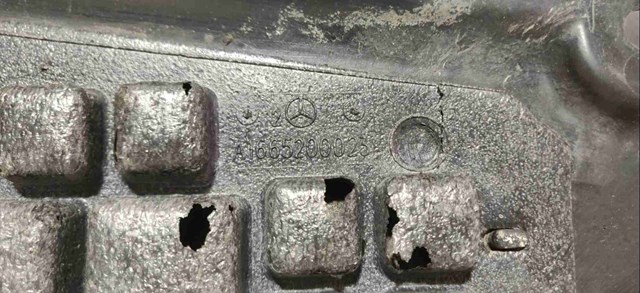 A1665200023 Mercedes защита бампера переднего