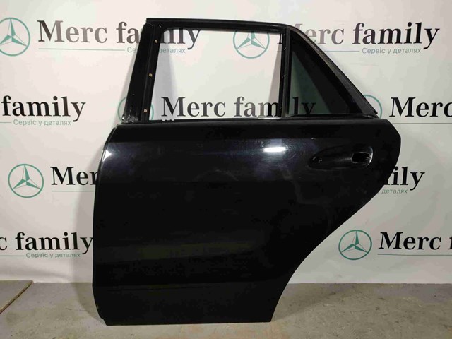 A1667300105 Mercedes дверь задняя левая