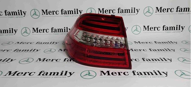 A1669063301 Mercedes фонарь задний левый