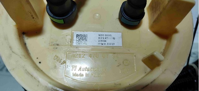 A2124700400 Mercedes датчик уровня топлива в баке